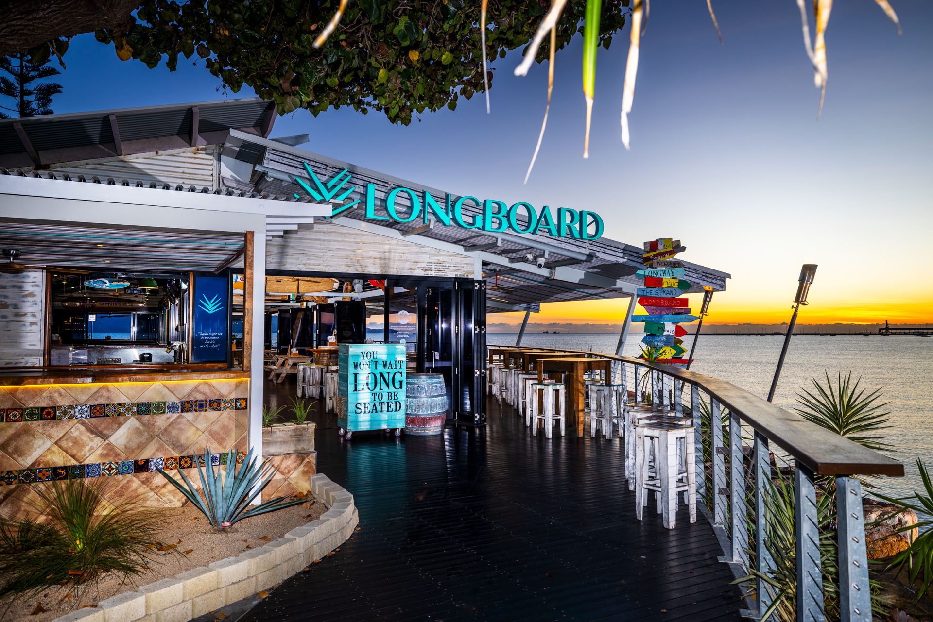 Home | Longboard Bar & Grill