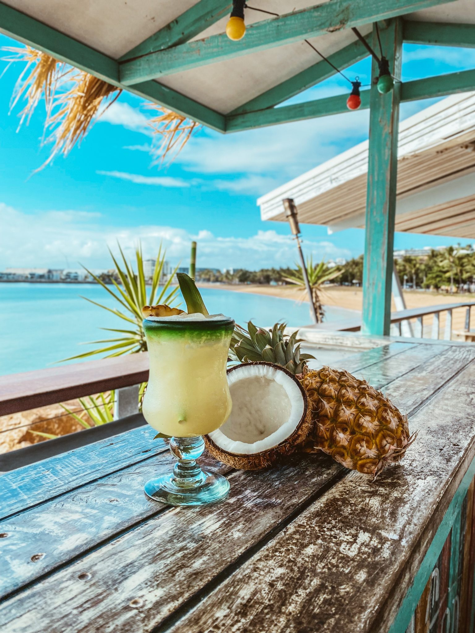 Home | Longboard Bar & Grill